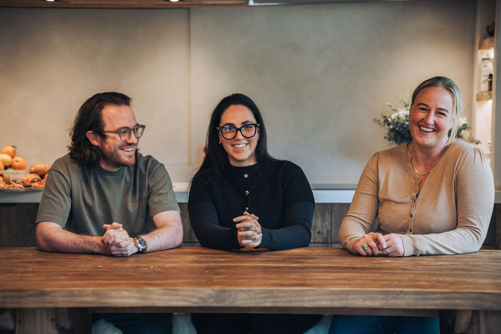 About Us - Bolobo